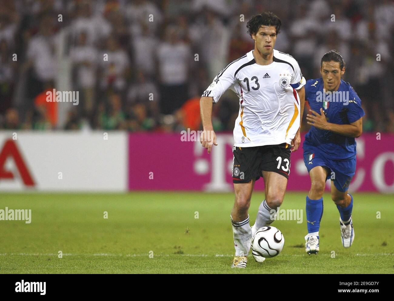 Italien michael ballack -Fotos und -Bildmaterial in hoher Auflösung – Alamy