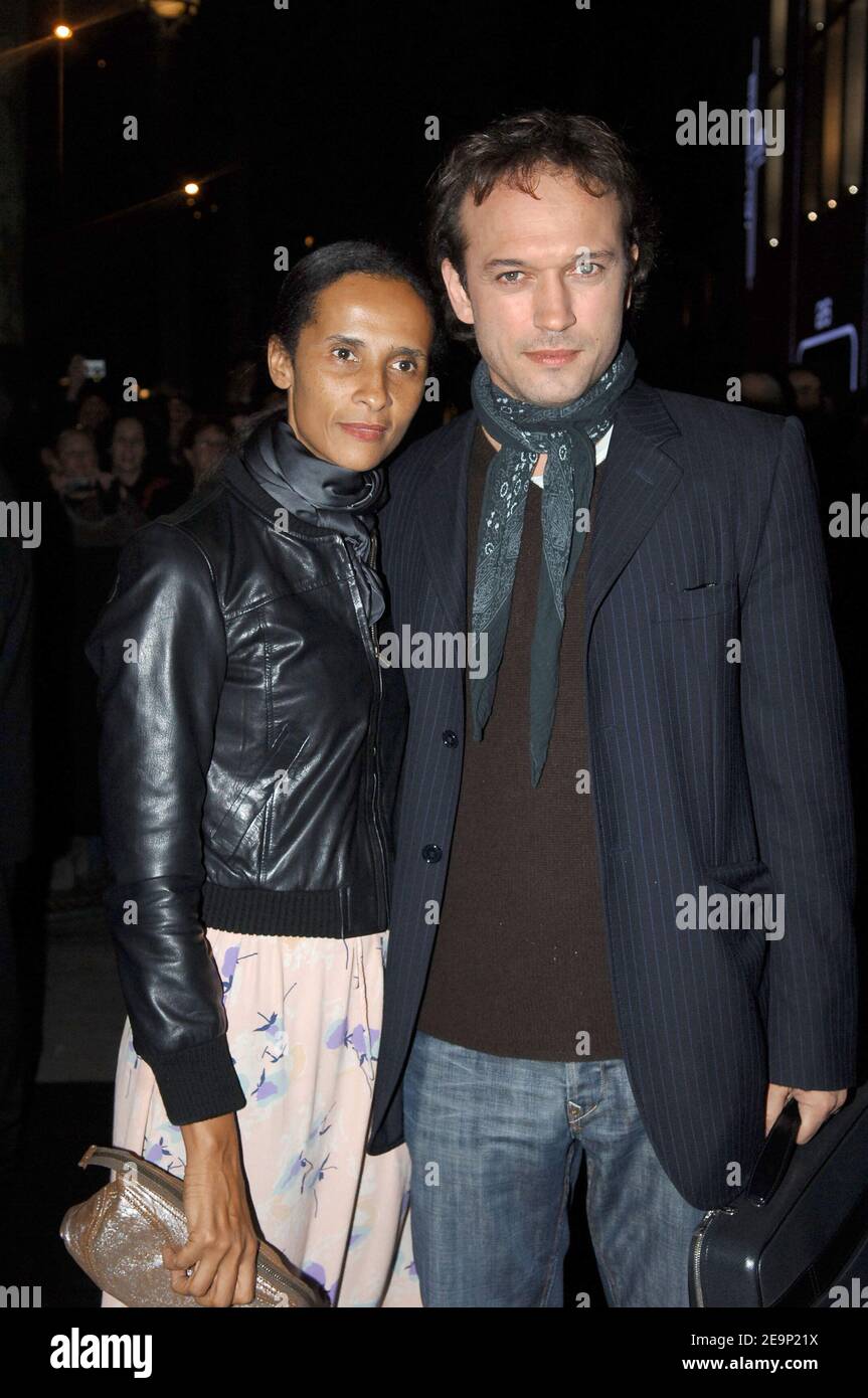 Vincent perez wife karine silla -Fotos und -Bildmaterial in hoher ...