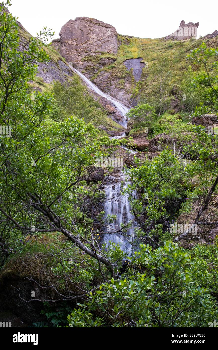 Wasserfall systrafoss -Fotos und -Bildmaterial in hoher Auflösung – Alamy