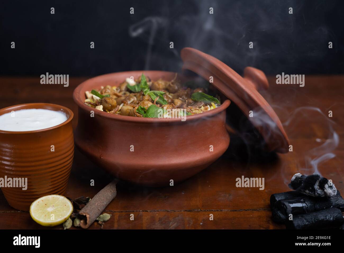 Kabuli chana reis biryani -Fotos und -Bildmaterial in hoher Auflösung ...