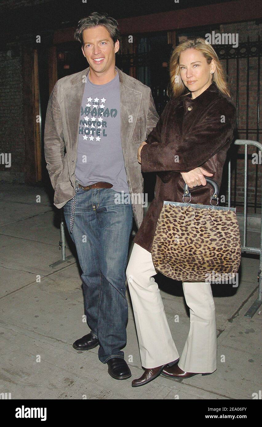 Sänger Harry Connick Jr. mit seiner Frau Model Jill Goodacre bei der ...