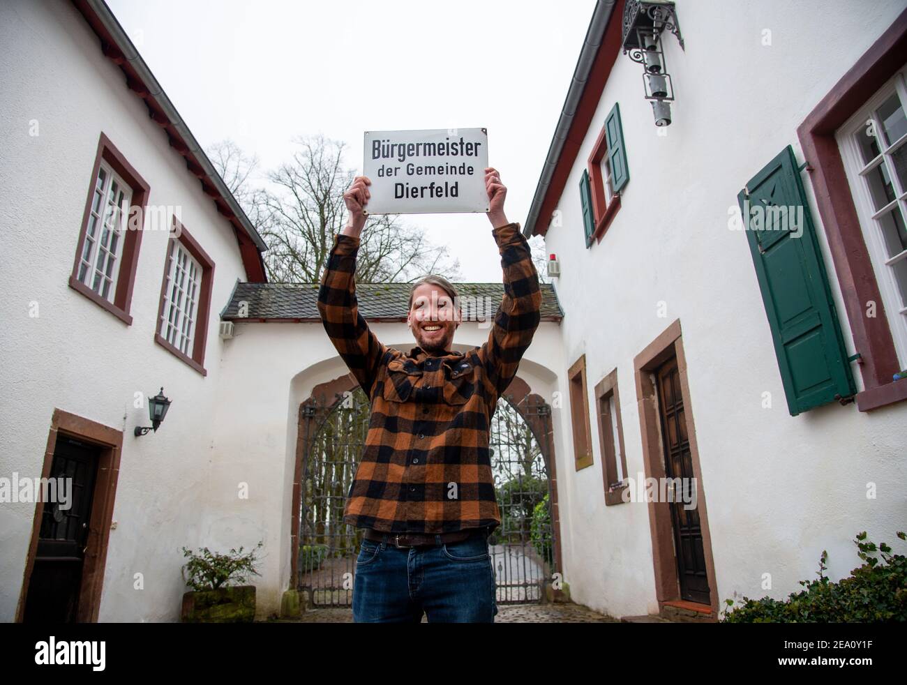 Dierfeld, Deutschland. Februar 2021, 05th. Bürgermeister Roderich von ...