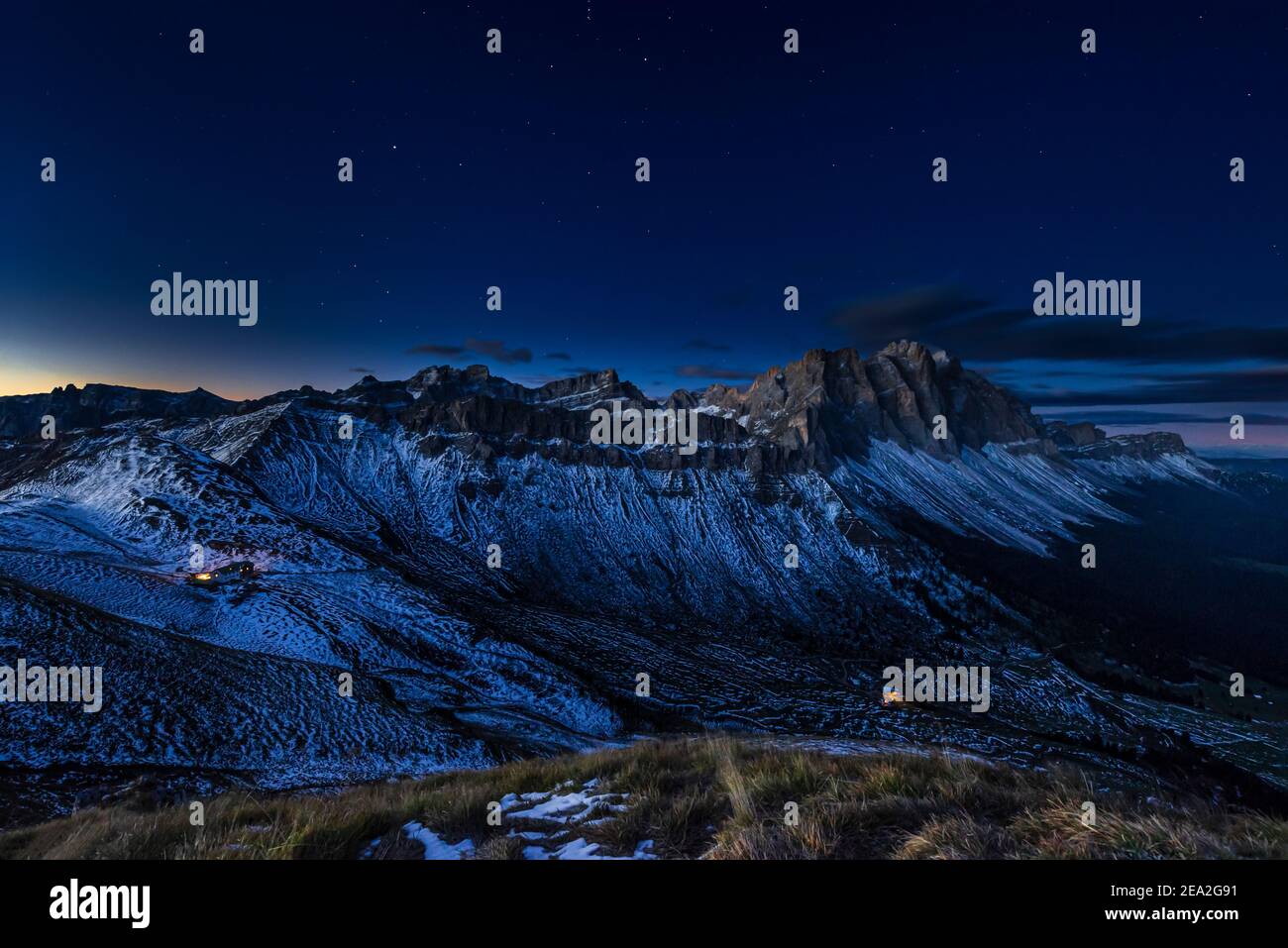 Geisler gruppe geislerspitzen -Fotos und -Bildmaterial in hoher ...