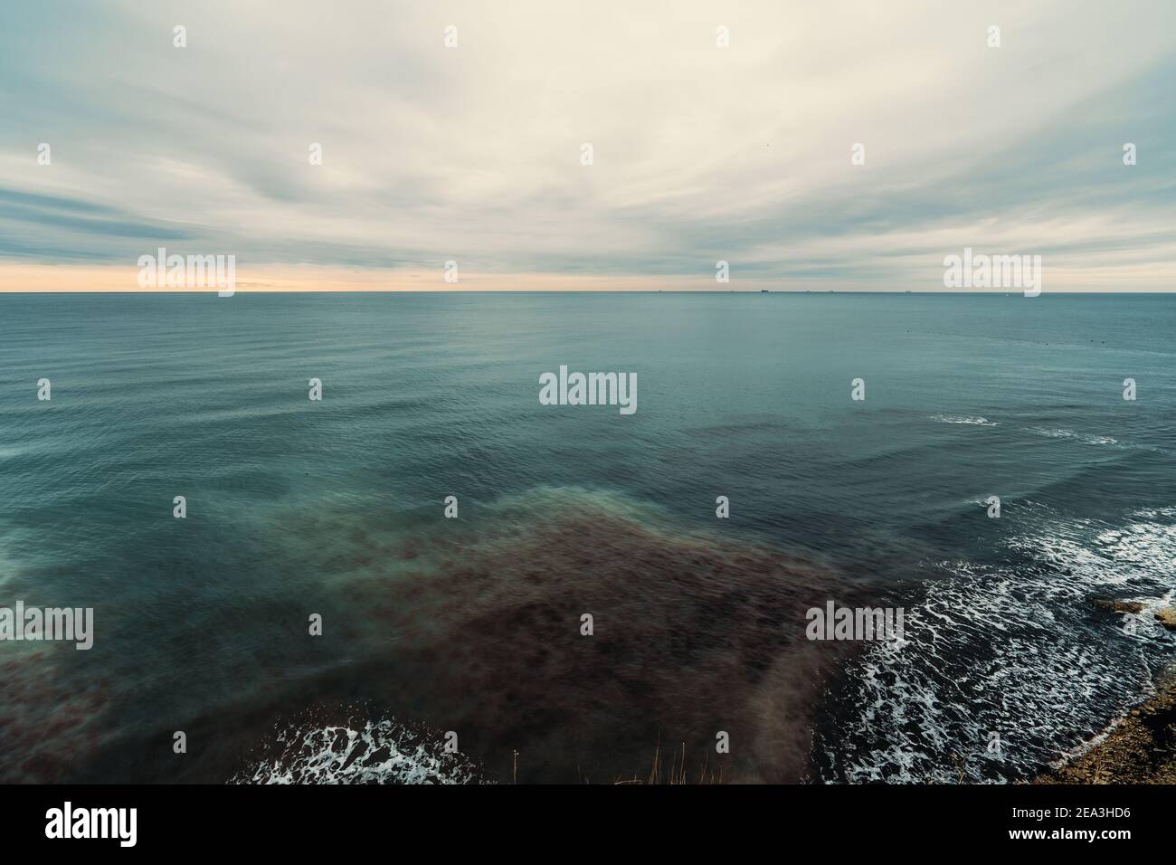 Kalte farben -Fotos und -Bildmaterial in hoher Auflösung – Alamy