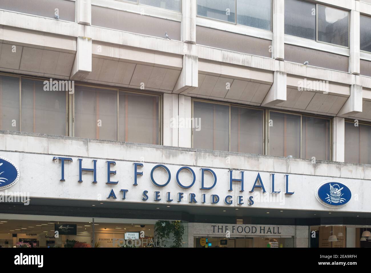 Selfridges logo -Fotos und -Bildmaterial in hoher Auflösung – Alamy