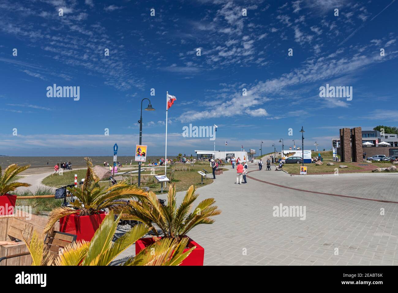 Strandpromenade, Strand von Dangast, Bezirk der Stadt Varel, im Bezirk ...