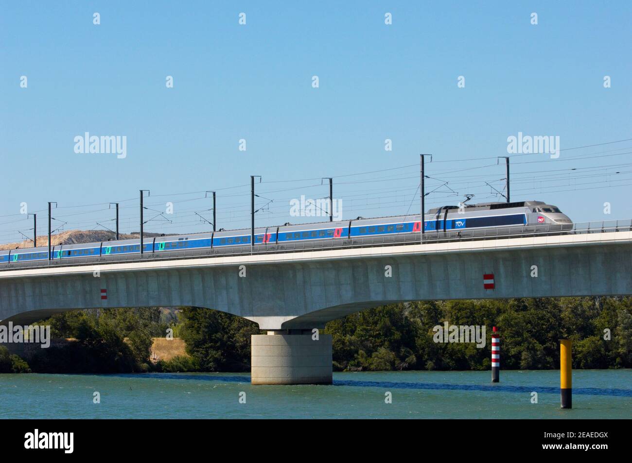 Viaduc de roquemaure -Fotos und -Bildmaterial in hoher Auflösung – Alamy