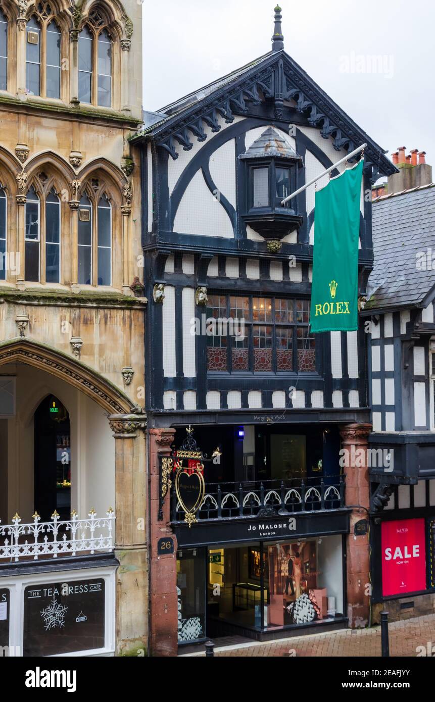 Jo malone window display -Fotos und -Bildmaterial in hoher Auflösung ...