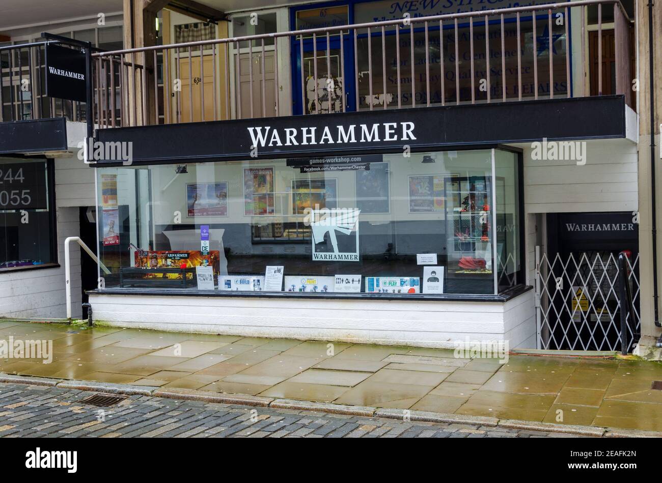 Warhammer logo -Fotos und -Bildmaterial in hoher Auflösung – Alamy