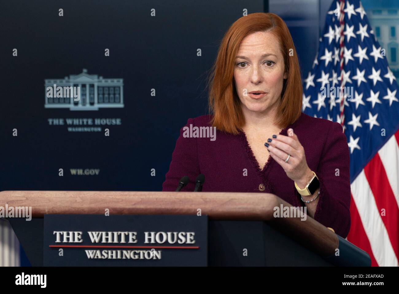 Die Pressesprecherin des Weißen Hauses Jen Psaki hält am 9. Februar 2021 im Weißen Haus in ...