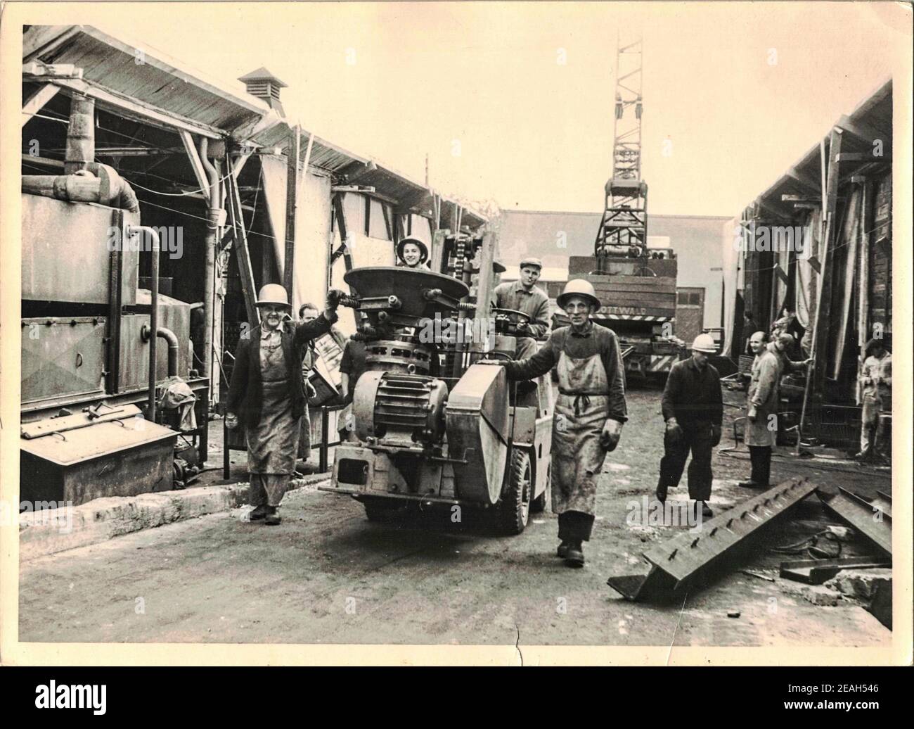 FRAUREUTH, OSTDEUTSCHLAND - 21. MAI 1965: Das Retro-Foto zeigt eine ...