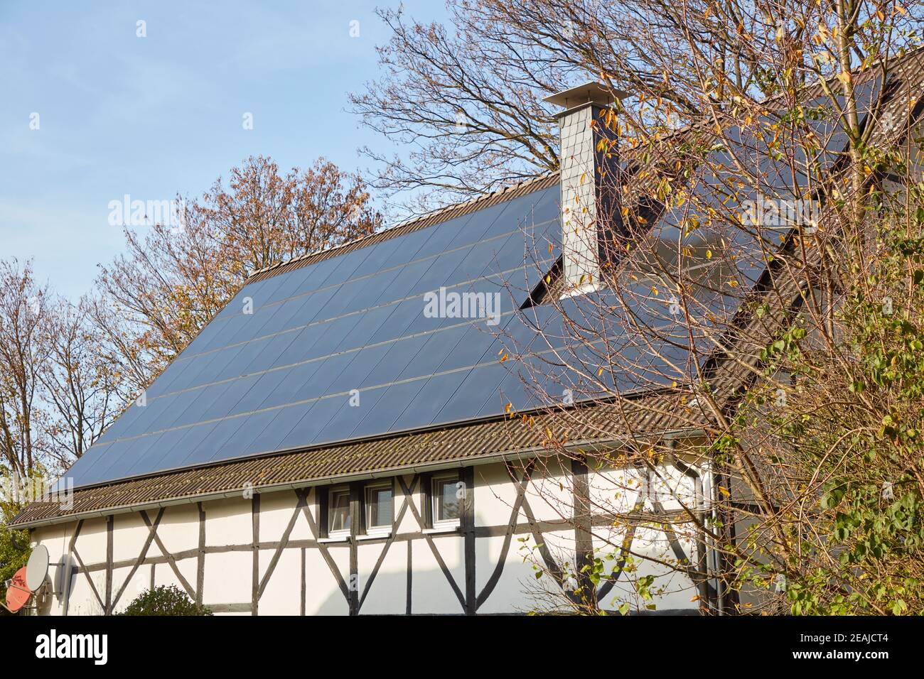 Solar panel -Fotos und -Bildmaterial in hoher Auflösung – Alamy