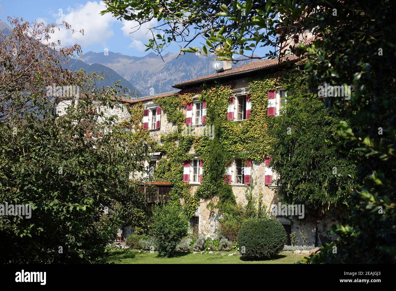 Meran merano sud tirol italy -Fotos und -Bildmaterial in hoher ...