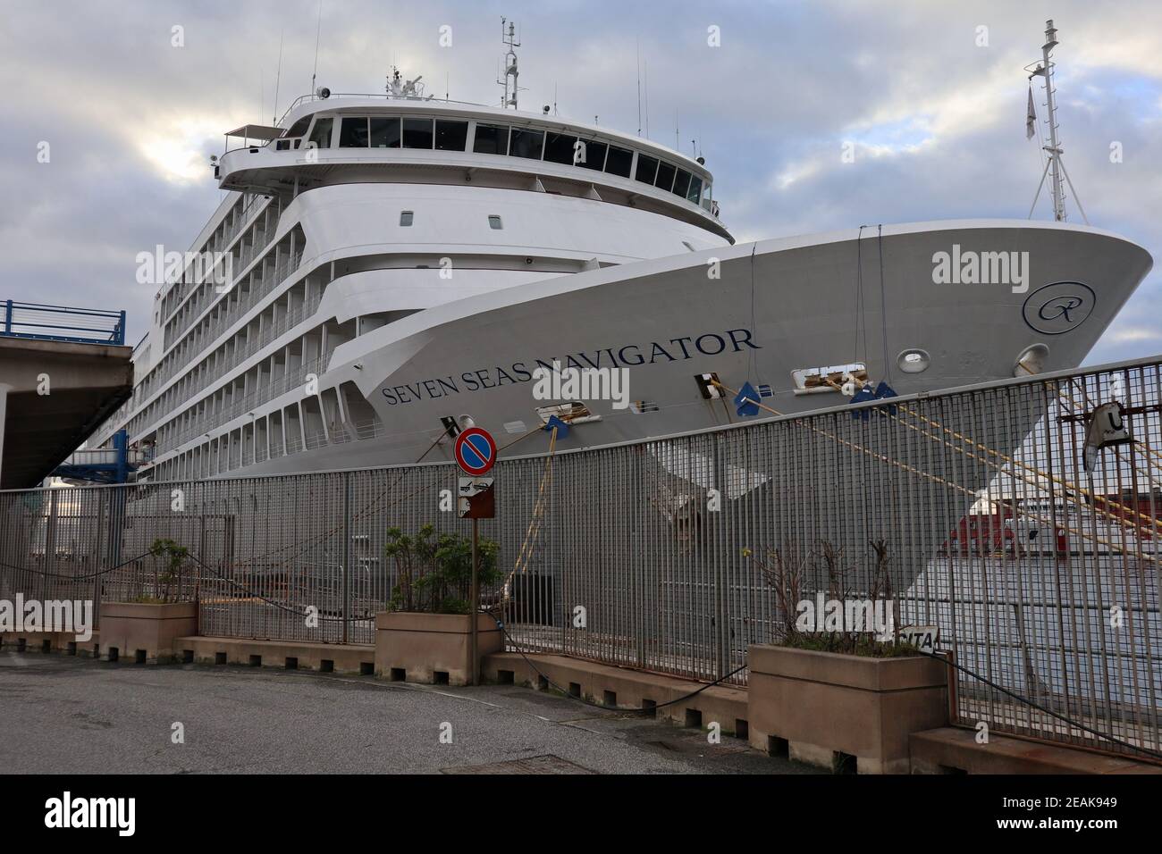 Navigator terminal -Fotos und -Bildmaterial in hoher Auflösung – Alamy