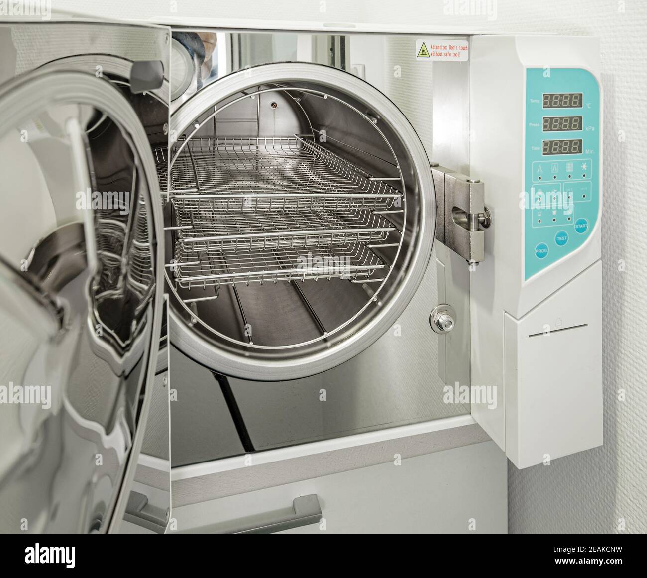 Medizinischer Autoklav zum Sterilisieren Stockfotografie - Alamy