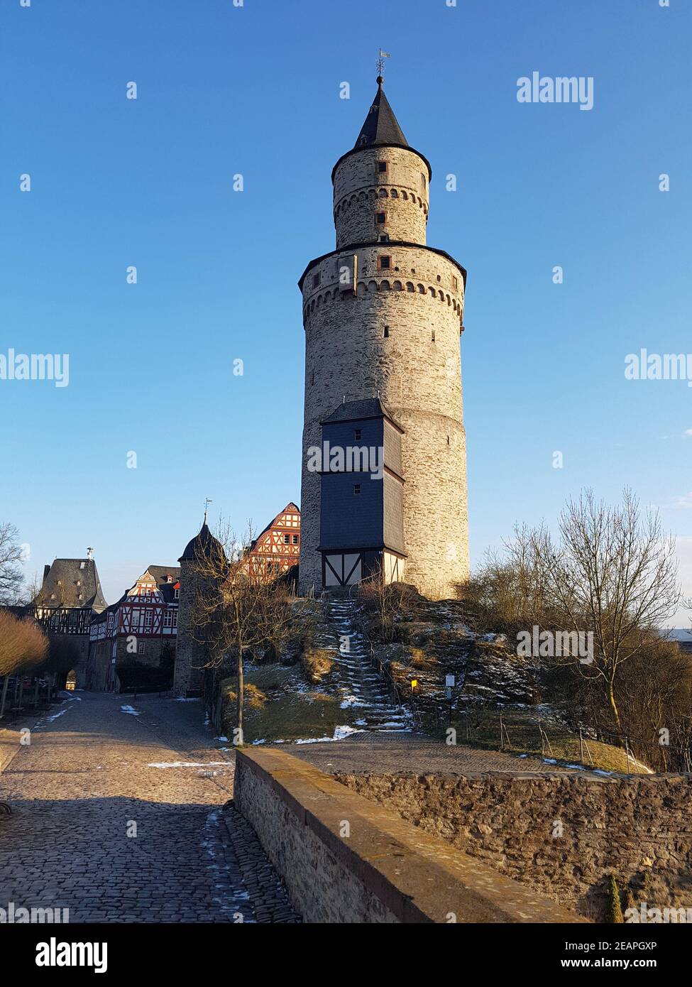 Taunus turm -Fotos und -Bildmaterial in hoher Auflösung – Alamy