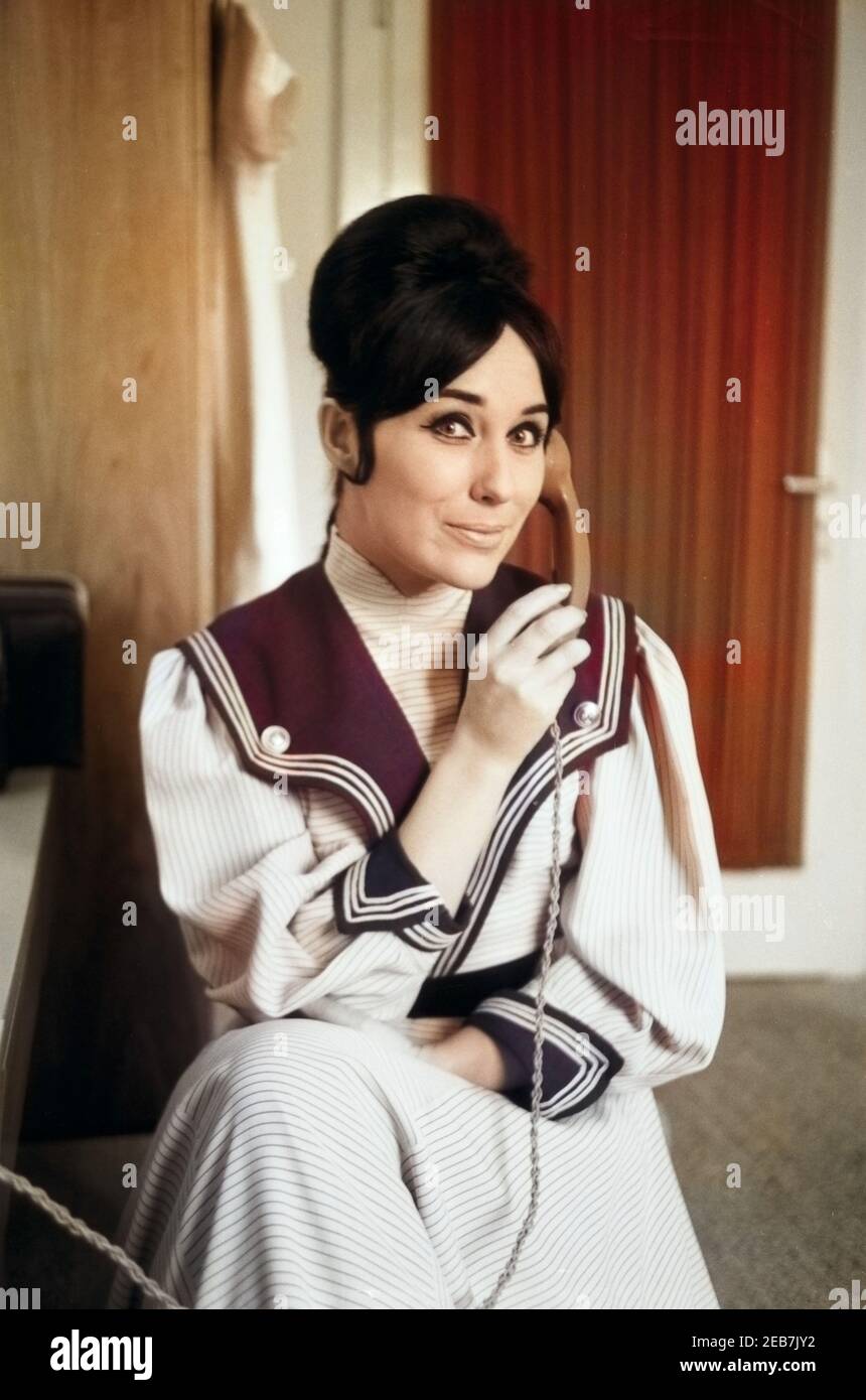 Sterben Sie Finnische Harfenspieler Laila Kinnunen, Deutschland 1960er ...