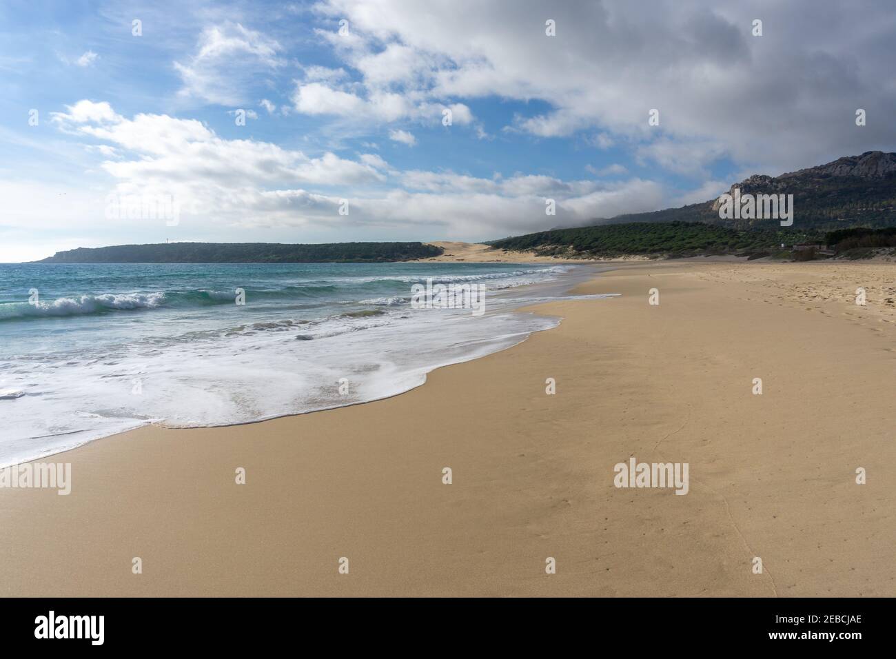 Wandernder leerer strand -Fotos und -Bildmaterial in hoher Auflösung ...