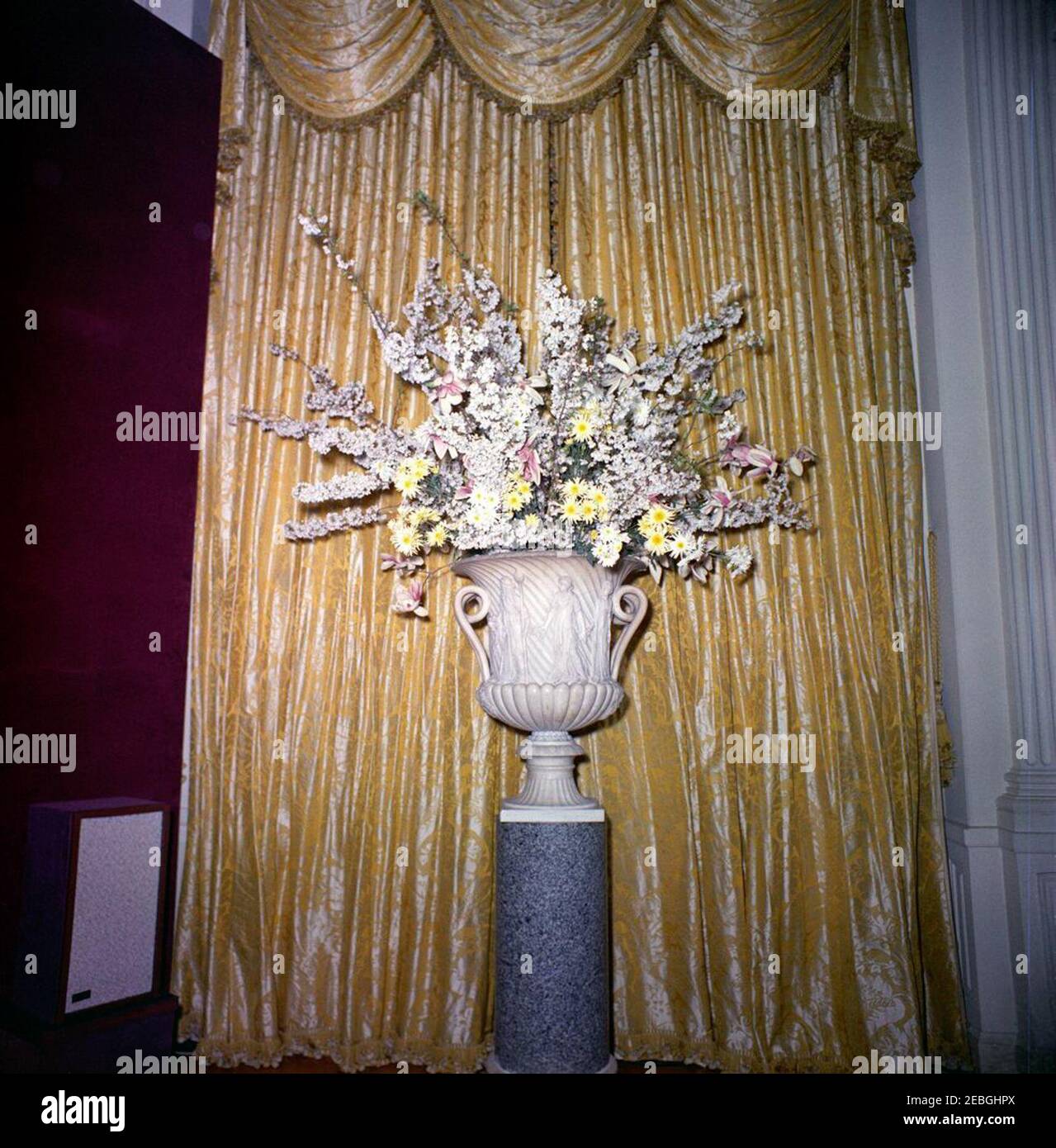 Abendessen zu Ehren des Schahs des Iran, Mohammad Reza Shah Pahlavi, 8 ...