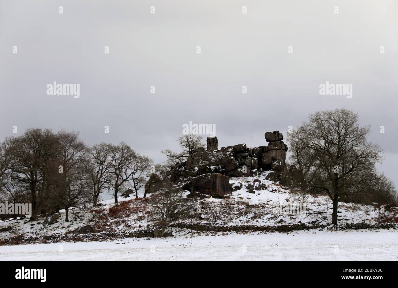 Blick auf Robin Hoods Stride von Cliff Lane auf der Straße nach Elton ...