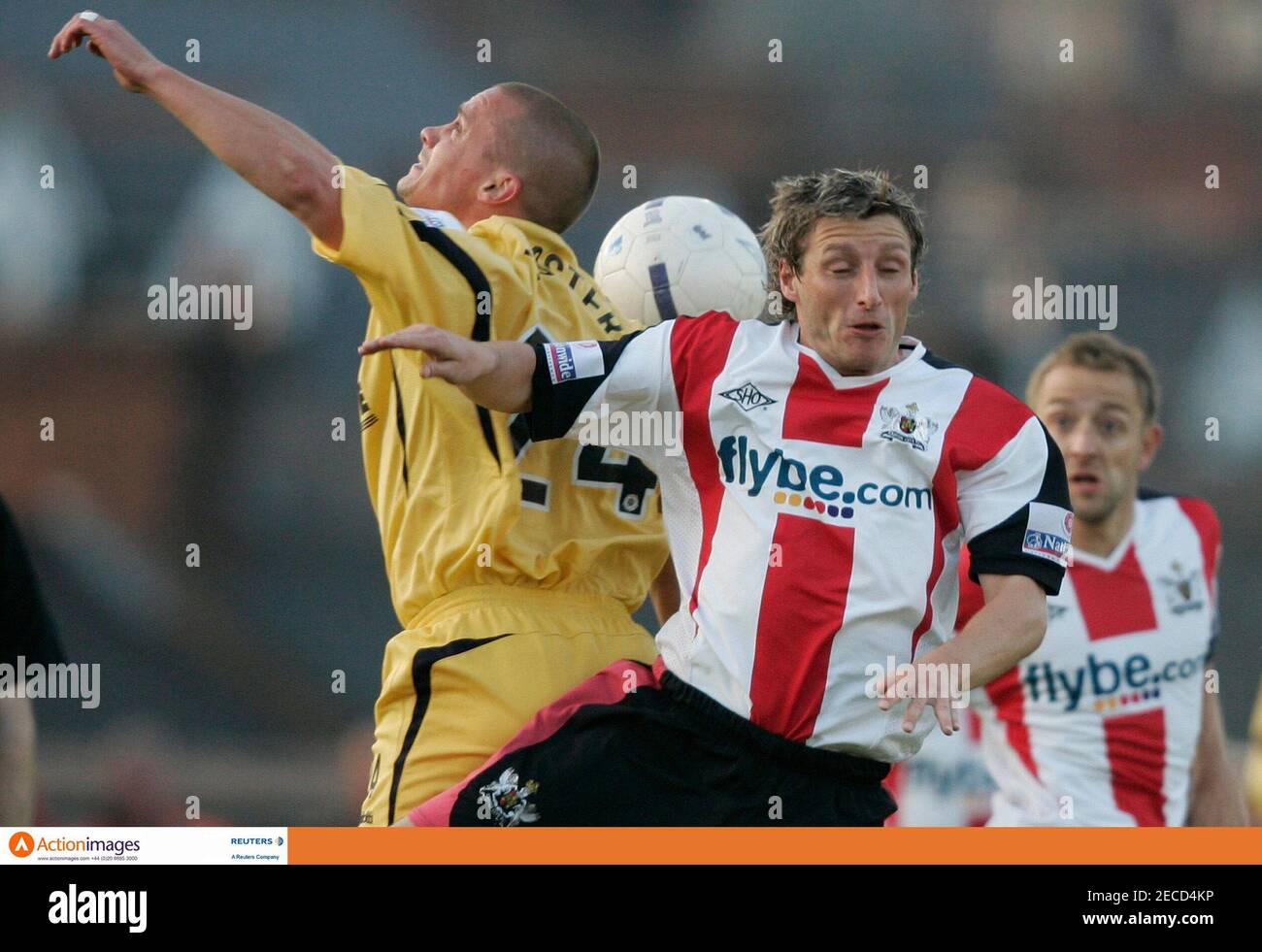 Exeter citys lee martin -Fotos und -Bildmaterial in hoher Auflösung – Alamy