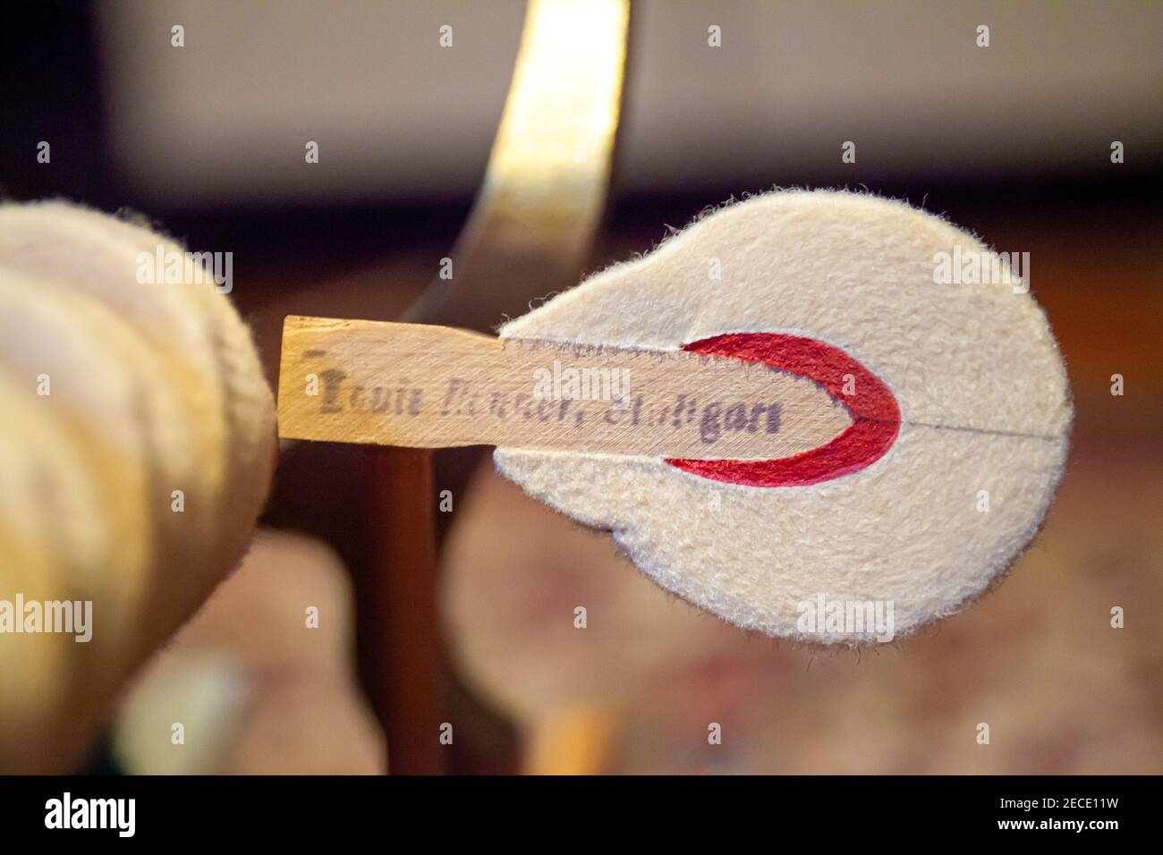 Klavier stimmhammer -Fotos und -Bildmaterial in hoher Auflösung – Alamy