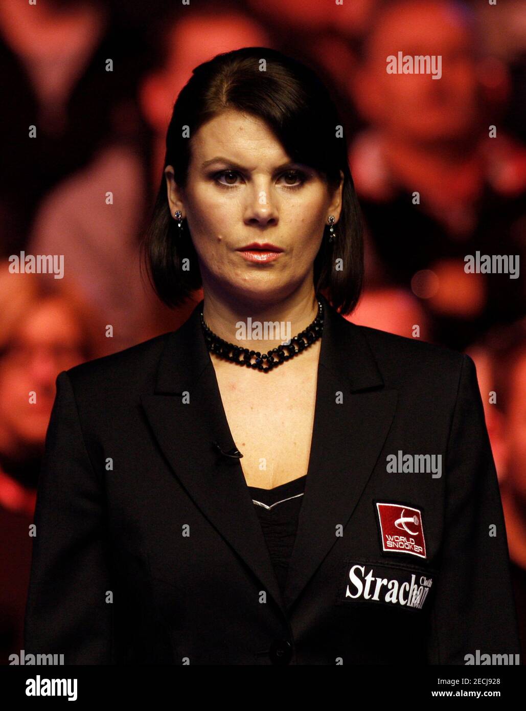 Snooker Referee Michaela Tabb Stockfotos und -bilder Kaufen - Alamy