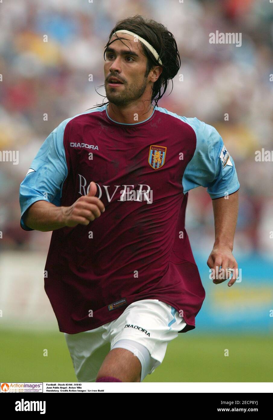 Juan pablo angel of aston villa -Fotos und -Bildmaterial in hoher ...