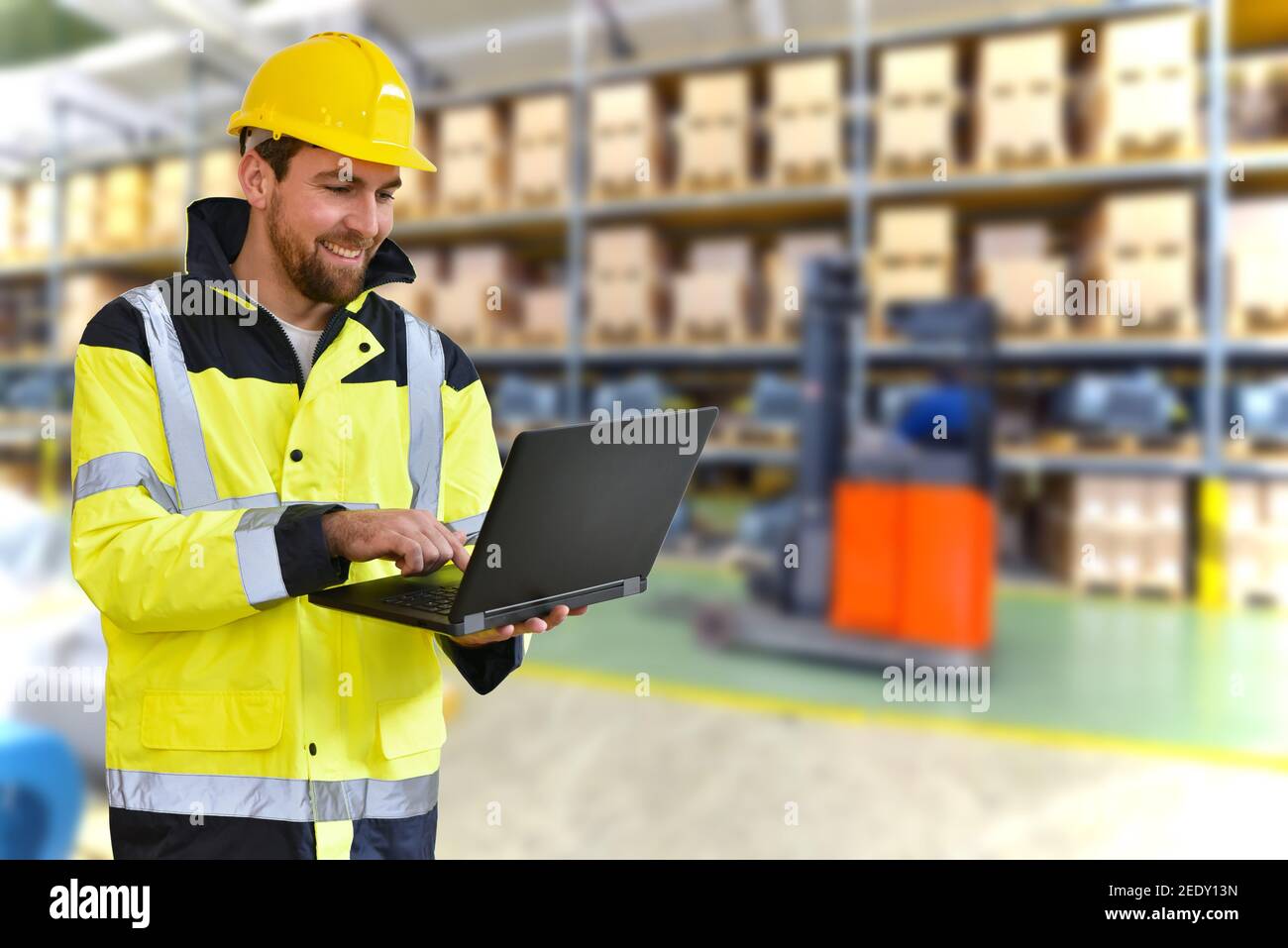Logistik manager -Fotos und -Bildmaterial in hoher Auflösung – Alamy