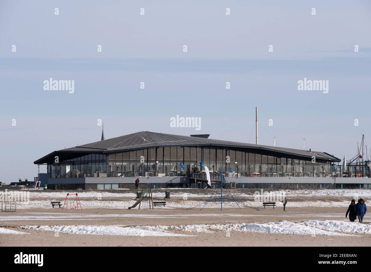 Berühmtes Restaurant und Swimmingpool Beachclub am Lemster Strand An ...