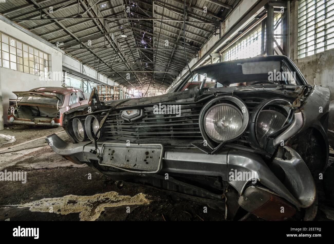 Oldtimer motorrad werkstatt -Fotos und -Bildmaterial in hoher Auflösung ...