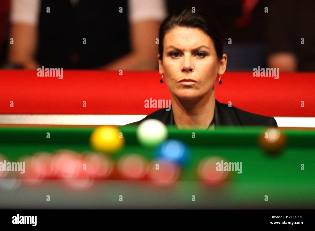 Ladbrokes mobile meister -Fotos und -Bildmaterial in hoher Auflösung ...