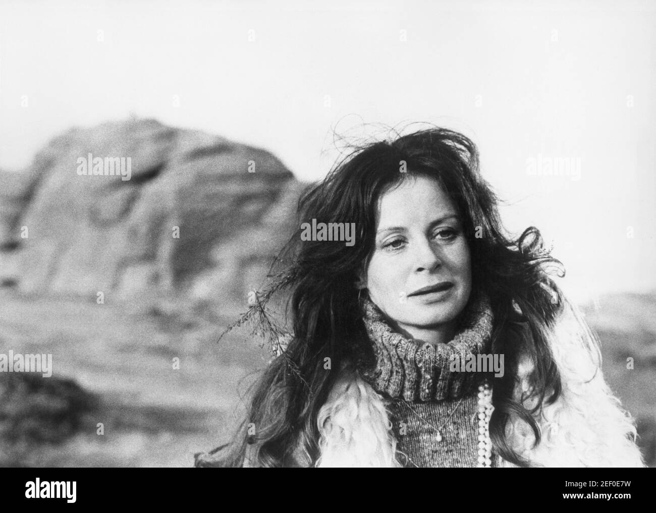 Actress sarah miles Schwarzweiß-Stockfotos und -bilder - Alamy