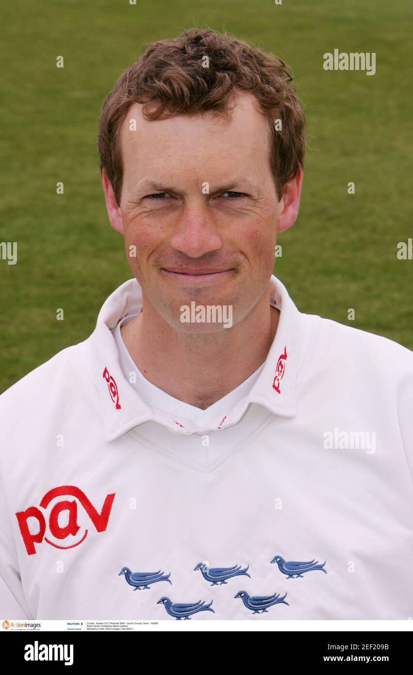 Robin simon -Fotos und -Bildmaterial in hoher Auflösung – Alamy