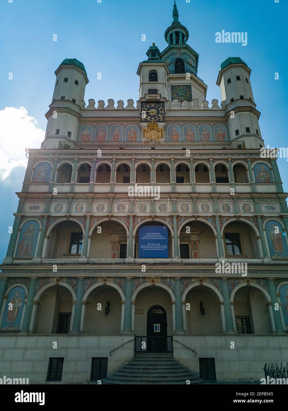 Rathaus posen -Fotos und -Bildmaterial in hoher Auflösung – Alamy