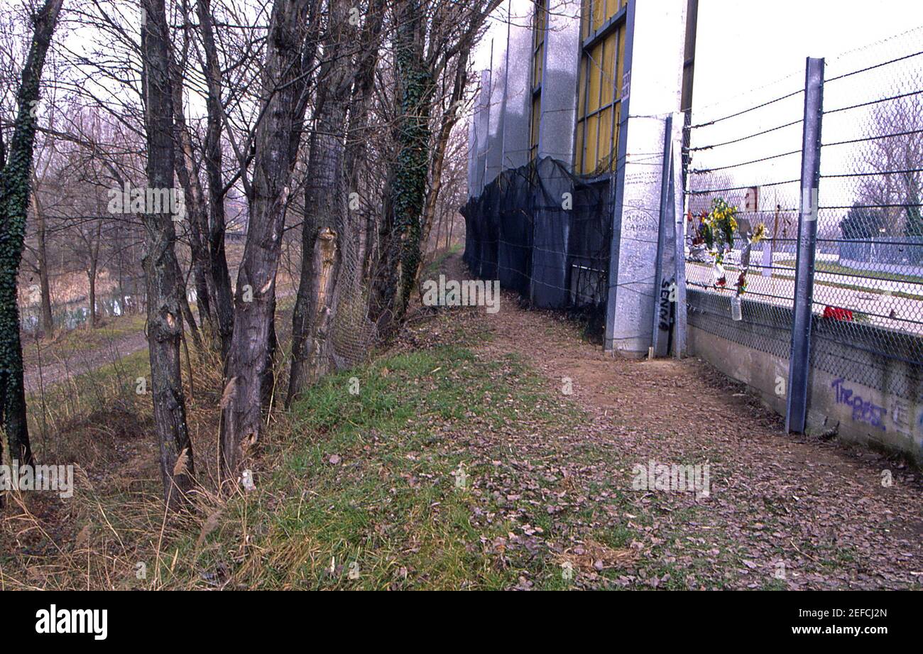 Tamburello sport -Fotos und -Bildmaterial in hoher Auflösung – Alamy