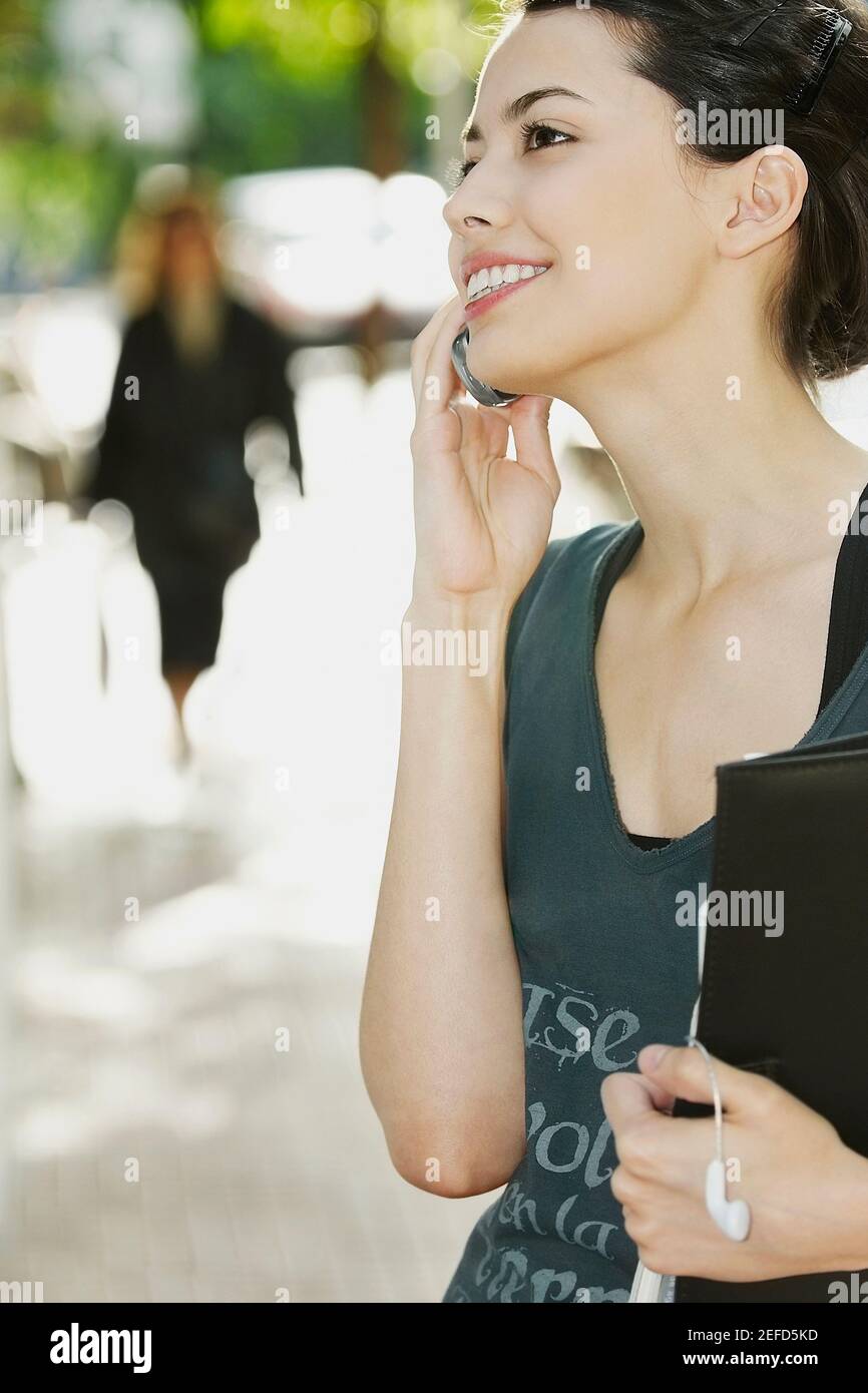 Jung und frei magazine -Fotos und -Bildmaterial in hoher Auflösung – Alamy