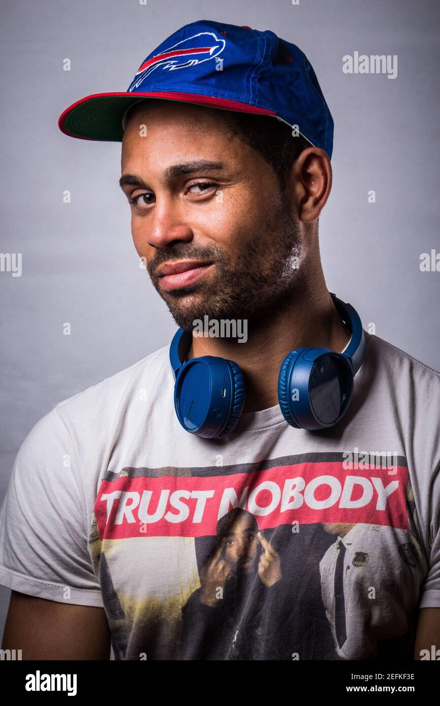 2pac t shirt -Fotos und -Bildmaterial in hoher Auflösung – Alamy