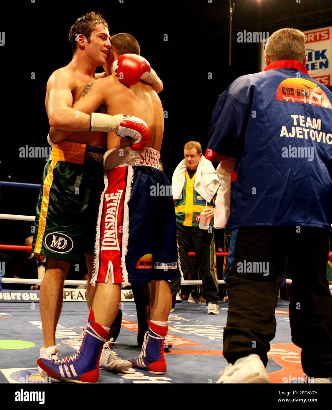 Boxen - Matthew Macklin gegen Geard Ajetovic - Middleweight Fight ...