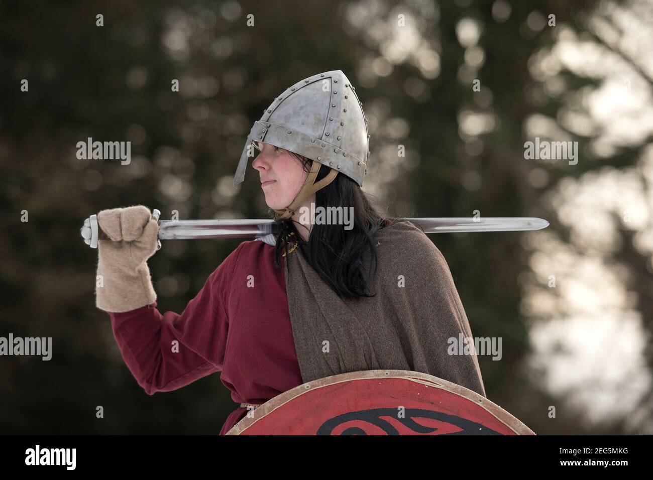 Viking girl -Fotos und -Bildmaterial in hoher Auflösung – Alamy