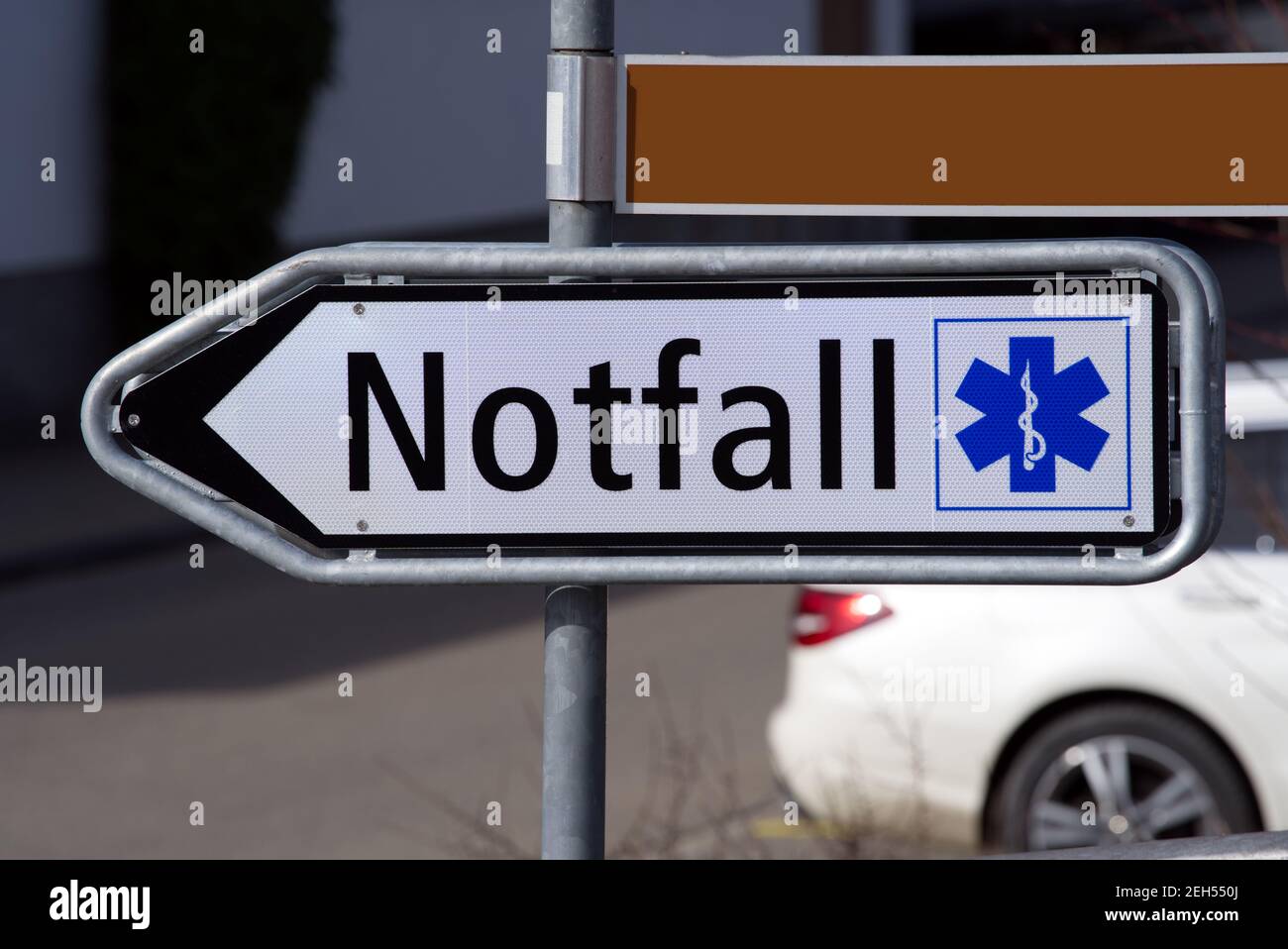 Krankenhaus station symbol -Fotos und -Bildmaterial in hoher Auflösung ...