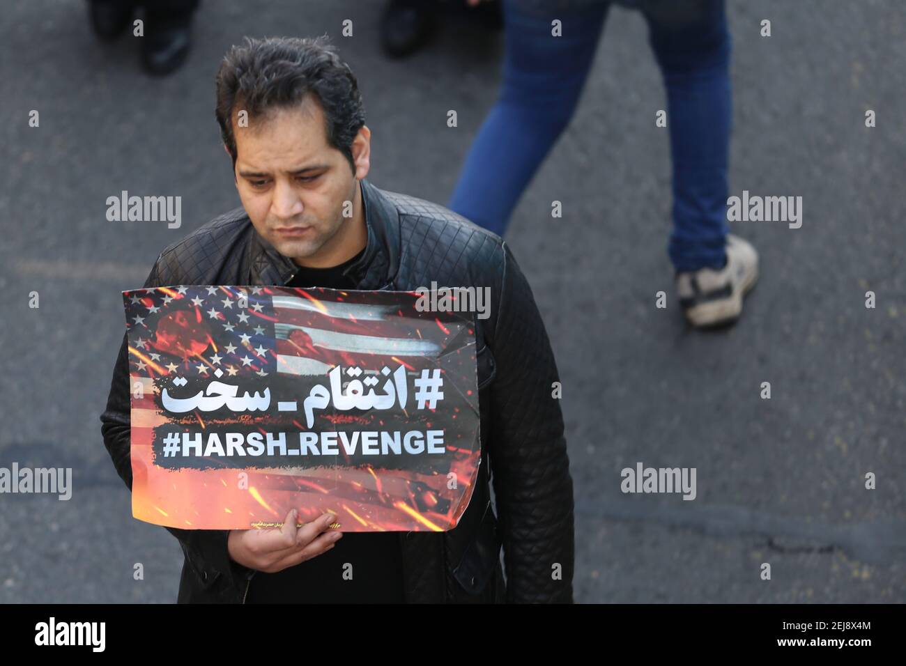 Millionen Trauernde huldigen dem ermordeten iranischen Major Geneneral ...