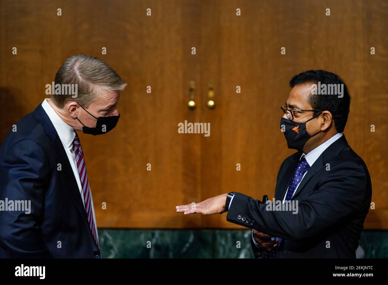 WASHINGTON, DC - FEBRUAR 23: (L-R) Kevin Mandia, CEO von FireEye, und ...