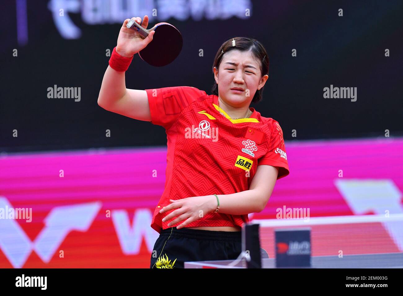 Der chinesische Tischtennisspieler Chen Meng spielt beim ITTF World Cup Quarter Final 2020 in ...