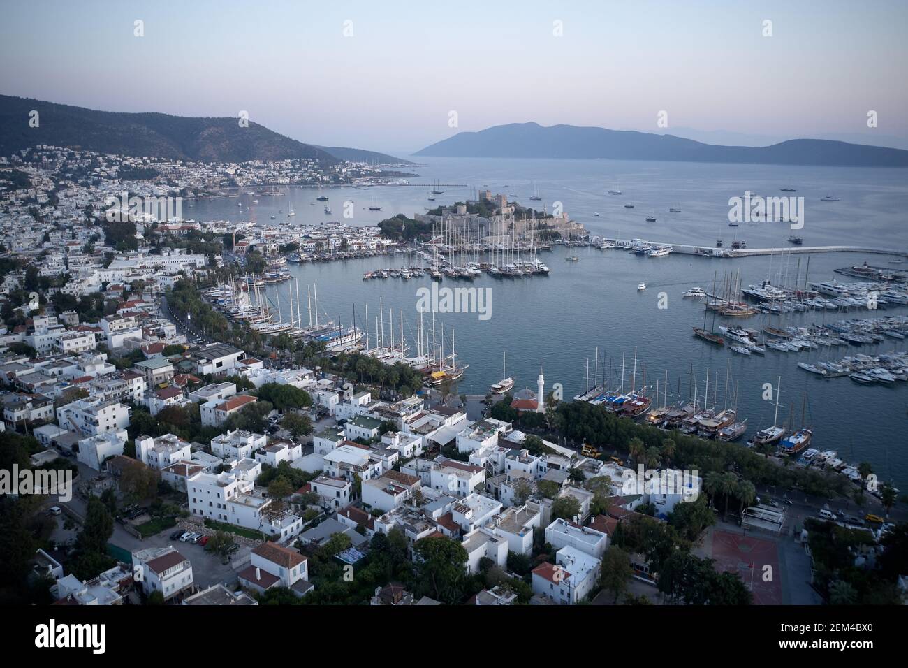 Luftaufnahme von schloss bodrum -Fotos und -Bildmaterial in hoher ...