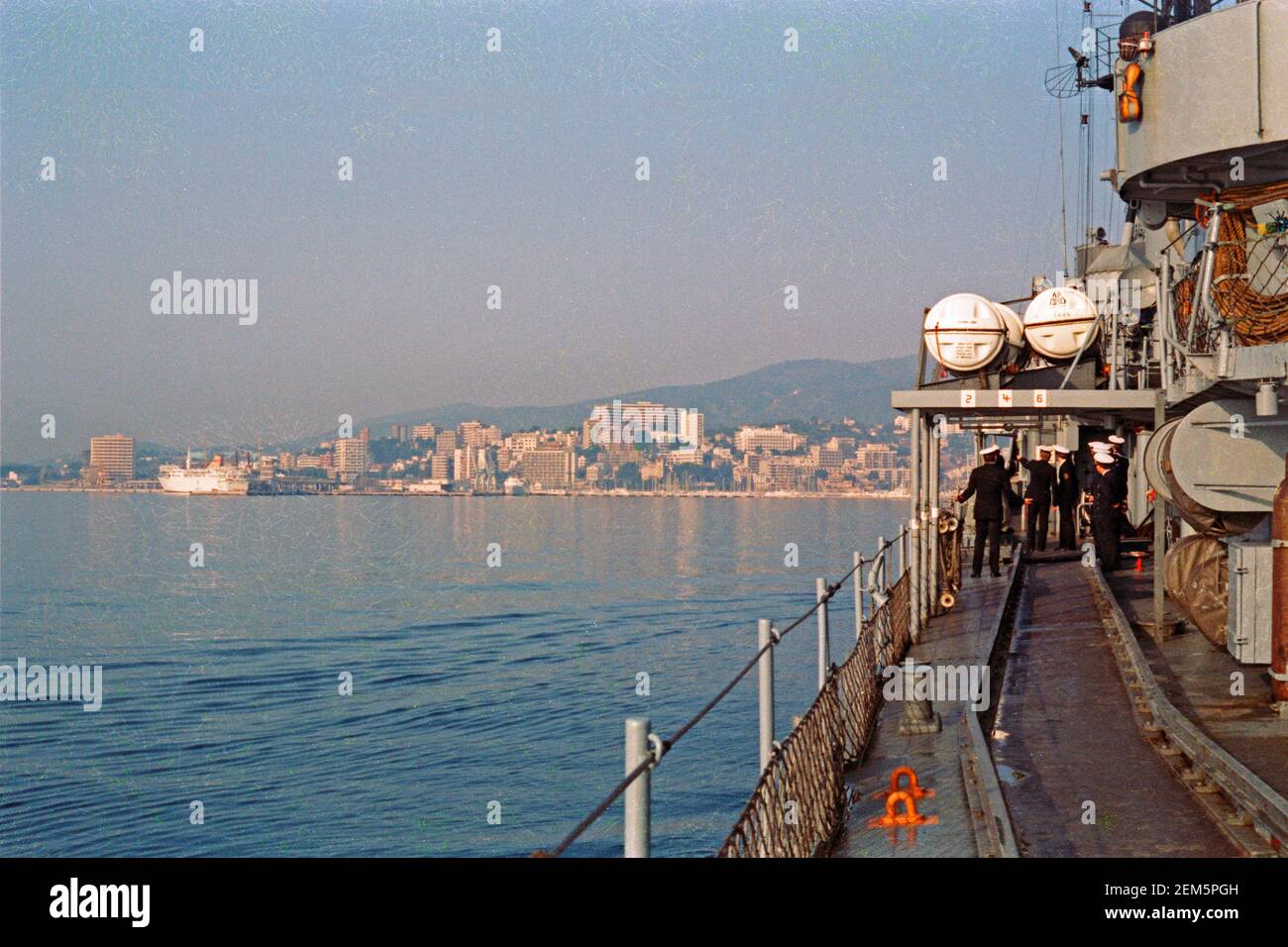 View german destroyer -Fotos und -Bildmaterial in hoher Auflösung – Alamy