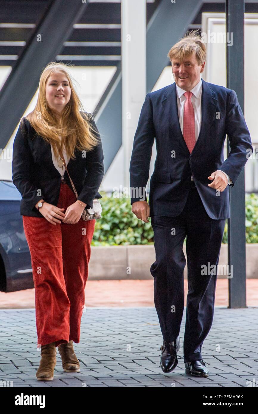 König Willem-Alexander und Prinzessin Amalia von den Niederlanden ...