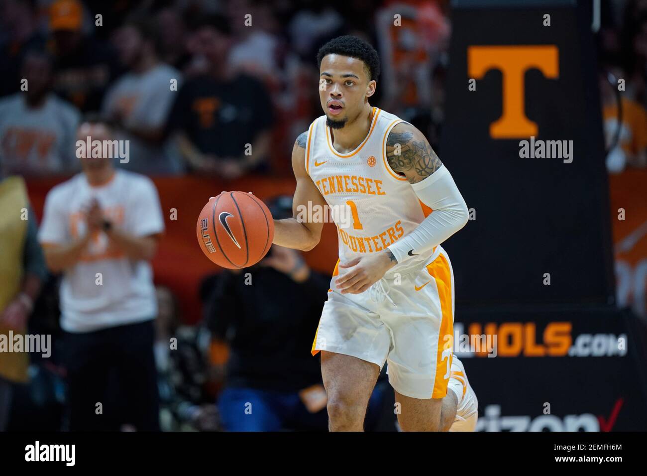 19. Februar 2019: LaMonte Turner #1 der Tennessee Volunteers bringt den ...