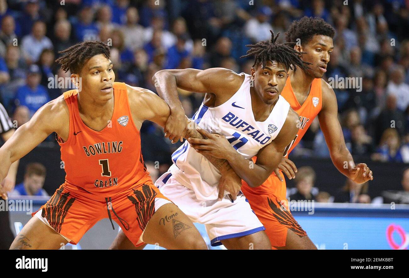 März 08 2019: Bowling Green Falcons Forward Demajeo Wiggins (1) und ...