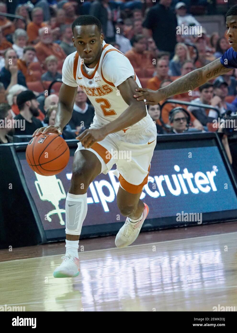 März 9, 2019.. Matt Coleman III #2 der Texas Longhorns im Einsatz gegen ...